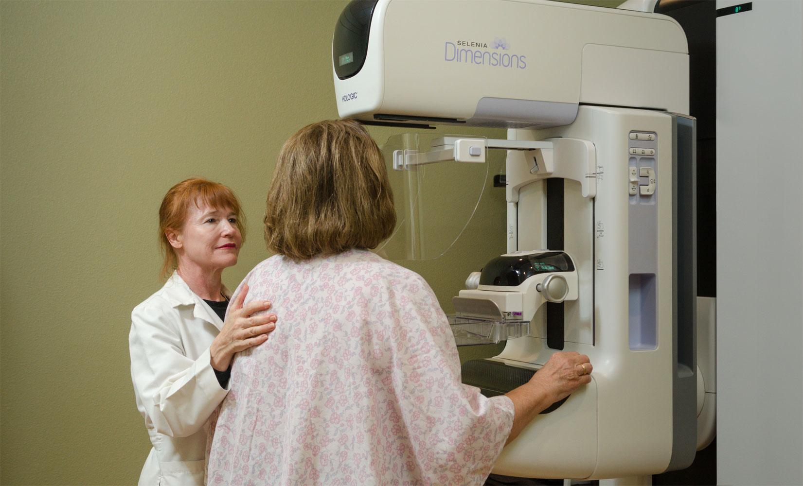 Women should have annual mammograms starting at age 40, study says ...